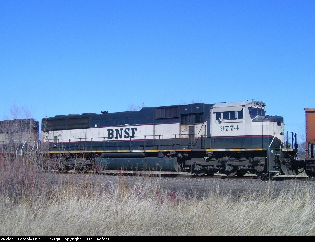 BNSF 9774